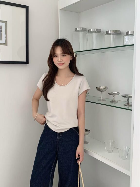 Crop Length SilkAir U-Neck Tee (3 colours) - Bernadette Blend